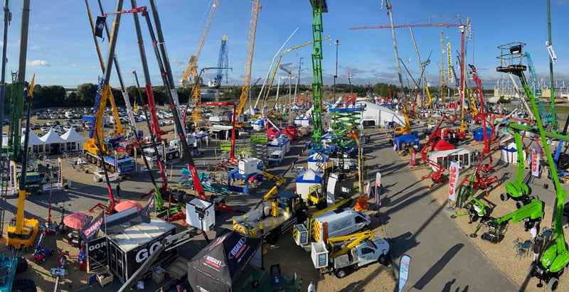 Construction and Industrial Hoists | STROS a.s.